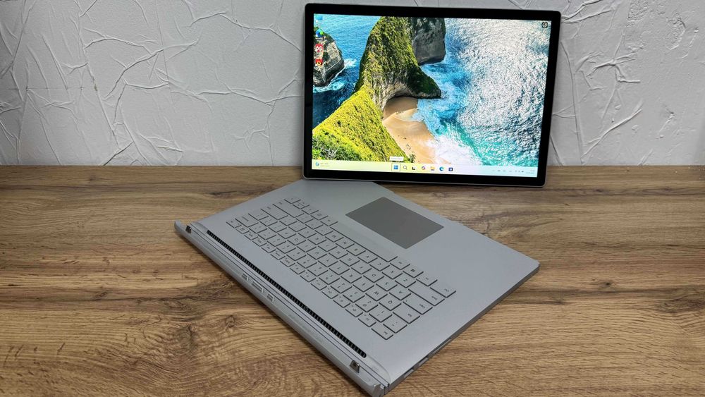 Microsoft Surface Book 3 15" i7-1065G7, 32GB, 512GB SSD, RTX 3000 6gb ...