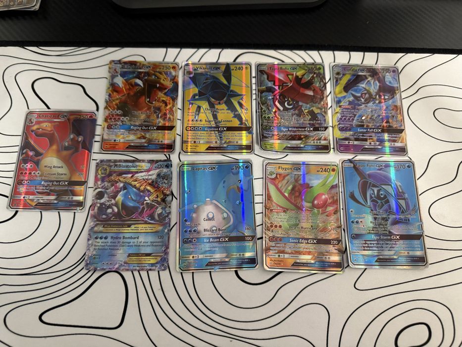 Картки Pokemon: 2 000 грн. - Колекціонування Чернівці на Olx