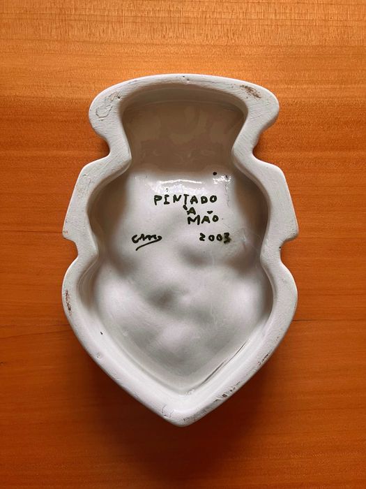 Cinzeiro Sporting Clube de Portugal, SCP - pintado em 2003 Eiras E São ...