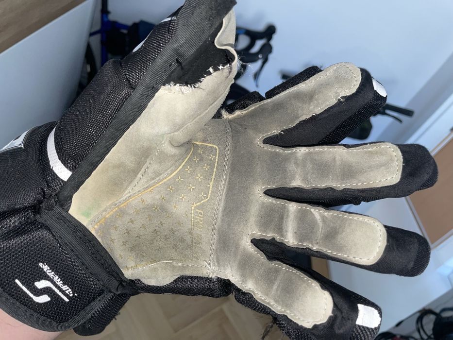 Rękawice Hokejowe Bauer Supreme M5pro senior r.13 Sosnowiec • OLX.pl