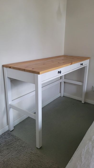 Biurko drewniane Hemnes Ikea Warszawa Wola • OLX.pl