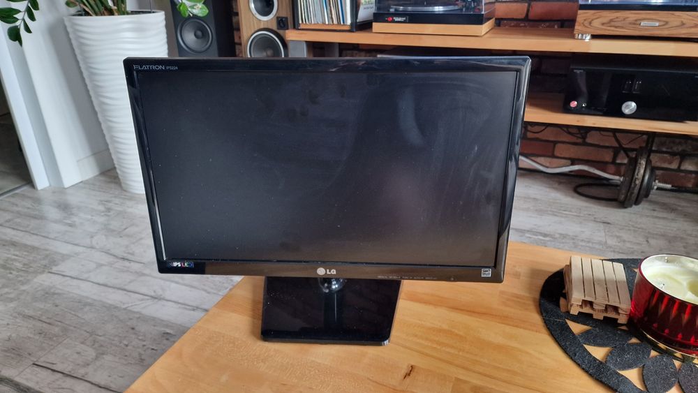 Monitor LG Flatron IPS224V- PN Miastko • OLX.pl