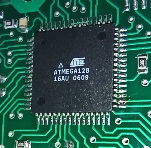 Мікроконтролер Atmega128-16AU (атмега)+кварц та Atmega128A: 150 грн. - Інші комплектуючі ...