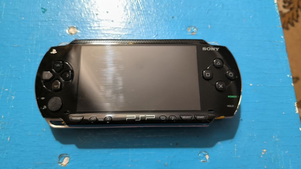 Игровая консоль PSP 1004: 1 400 грн. - Приставки Сміла на Olx