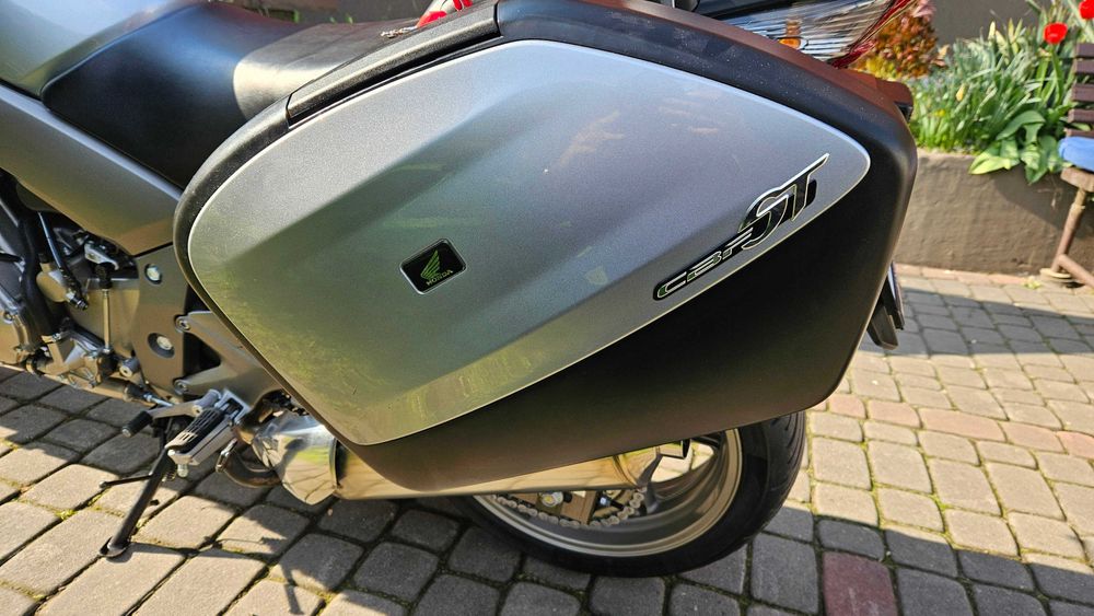 Kufry boczne Honda CBF 1000 ST Oryginał Komplet Zebrzydowice • OLX.pl