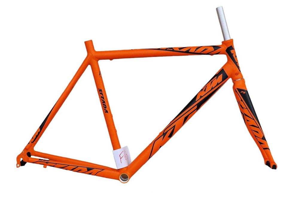 KTM STRADA 800 rama szosowa alu z widelcem 57 Faktura szosa FVAT F65 ...