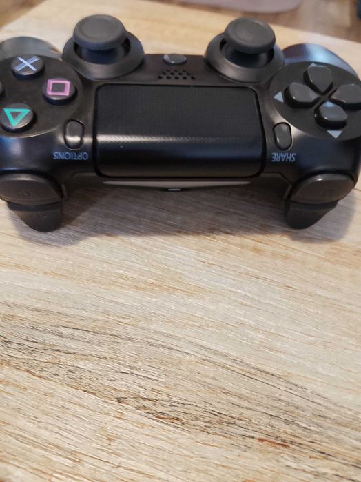 DualShock Playstation 4 v1: 450 грн. - Джойстики, геймпади Єрки на Olx