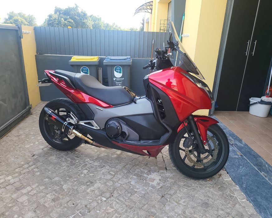 Honda Integra 750 - c nova -12 mil km Carcavelos E Parede • OLX Portugal