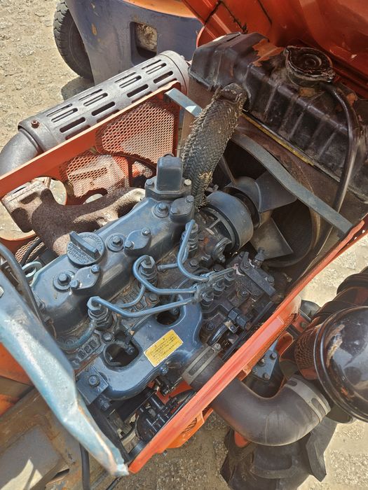 Kubota B6001 4X4 (B7001 B1600 B6000,B5000) mini traktorek japoński ogr Aleksandrów Kujawski • OLX.pl