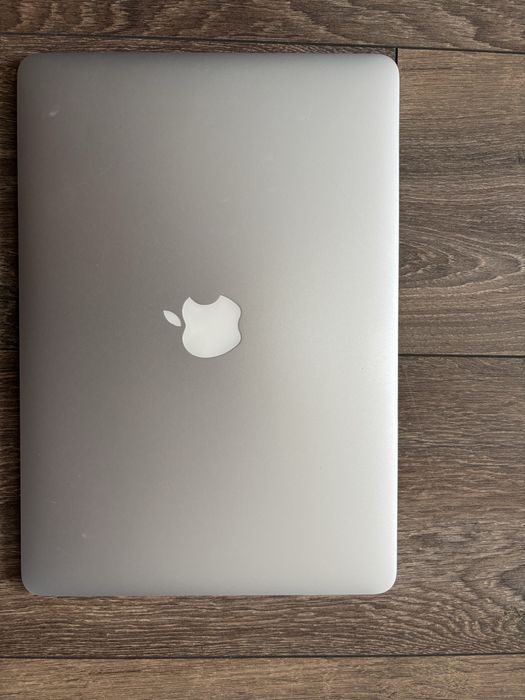 Apple Macbook Air A1466 early 2015 4GB RAM / 128 GB SSD Siemianice • OLX.pl