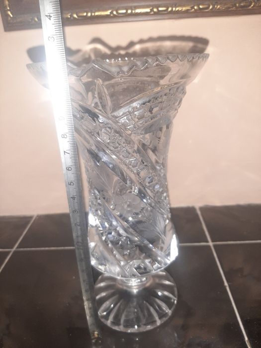 Ваза кришталева оригінальна 500 грн Посуд кухонне приладдя Підпечери на Olx