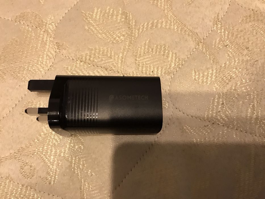 Gan Asometech 65W. Зарядка швидка як для ноутбука так і телеф. НОВА ...