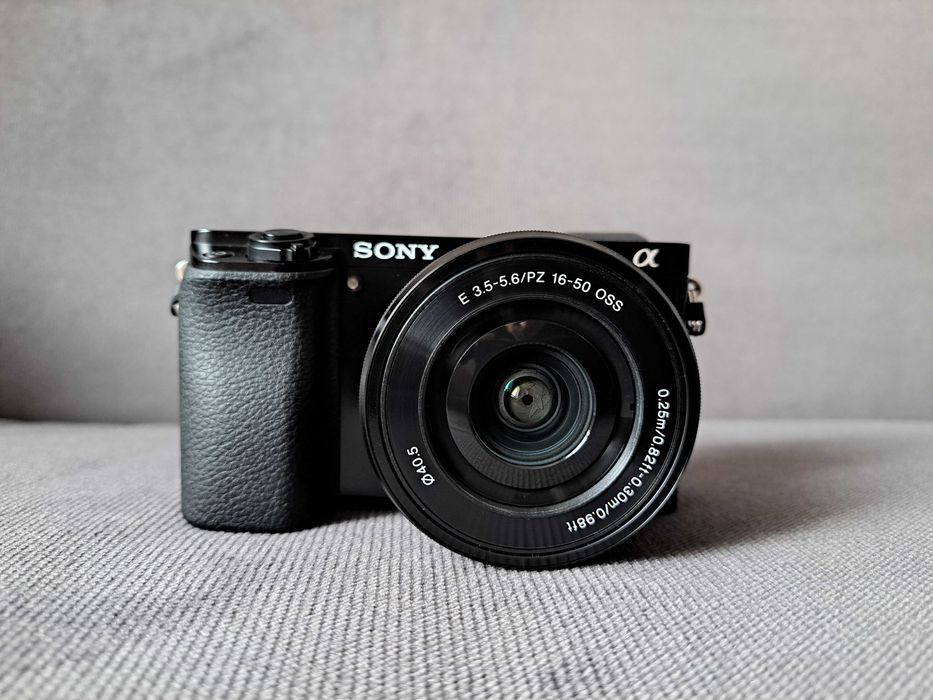 Sprzedam aparat Sony A6000 + Obiektyw 16-50mm Lębork • OLX.pl