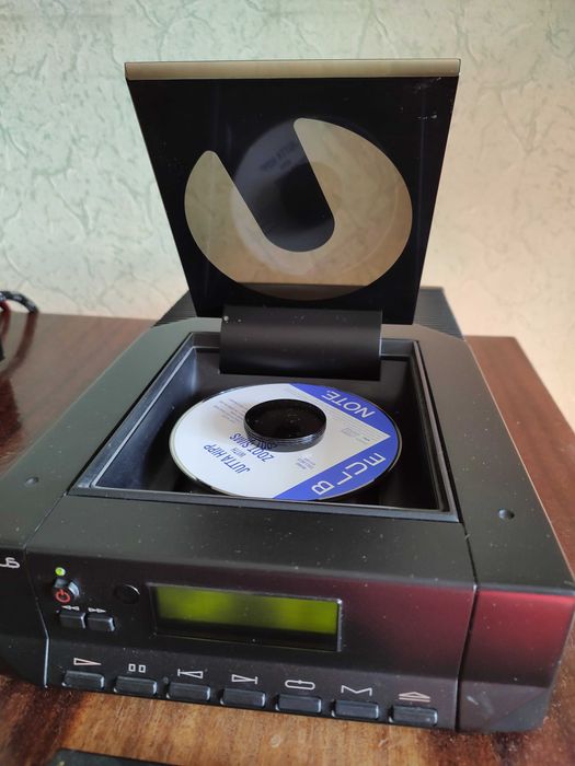 Проигрыватель CD Cyrus DAD 7: 18 600 грн. - Cd / md / вінілові ...