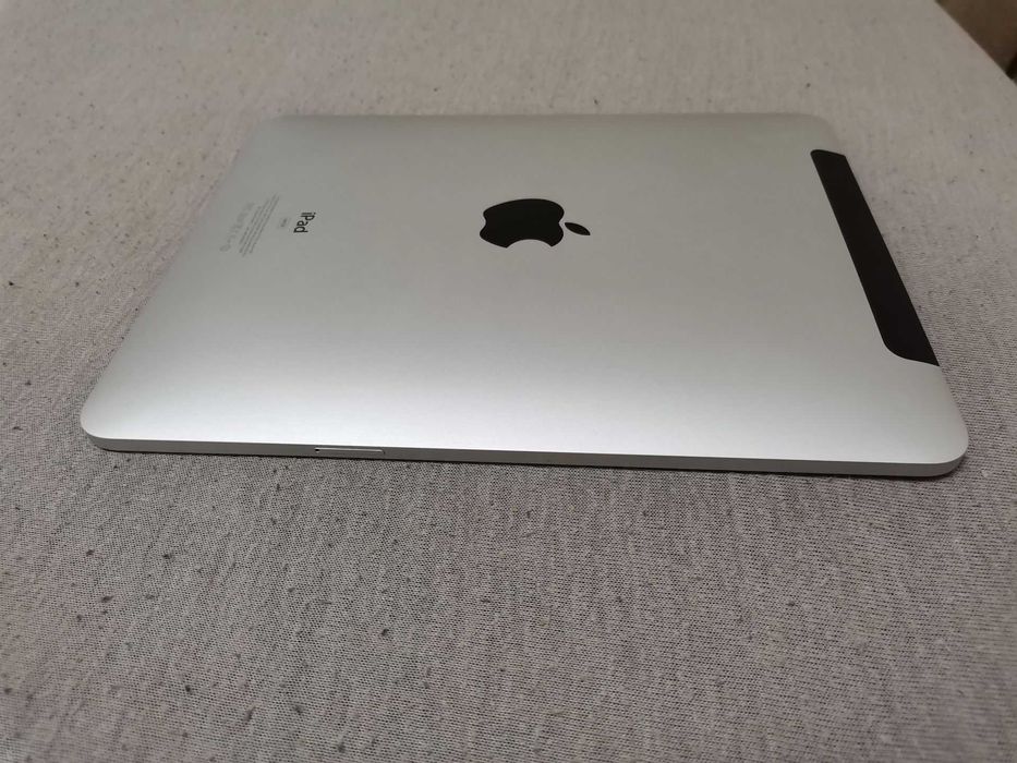 Планшет Apple ipad A1337 64gb Wi-Fi 3g: 500 грн. - Планшетні комп'ютери Київ на Olx