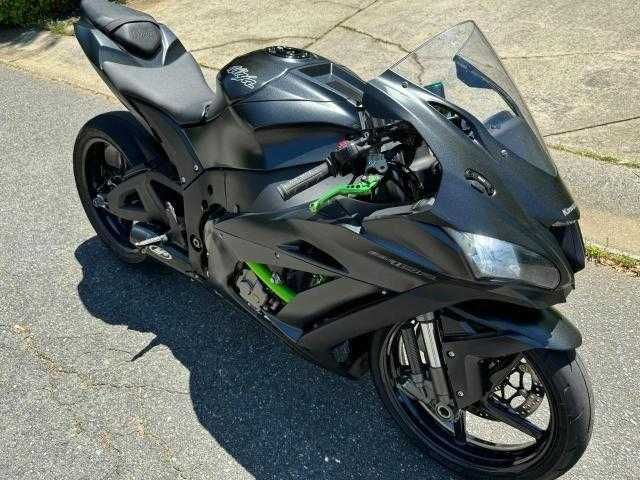 2016 KAWASAKI ZX1000 R: 4 200 $ - Мотоцикли Львів на Olx