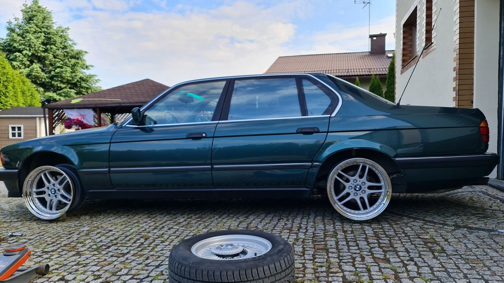 Custom E32 Bmw