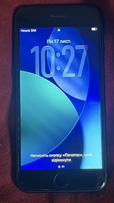 Iphone se 2022: 5 000 грн. - Смартфони / мобільні телефони Дачне на Olx