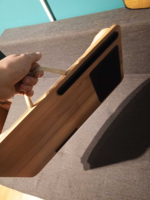 Sprzedam podstawkę pod laptopa na nogi Niegowa • OLX.pl