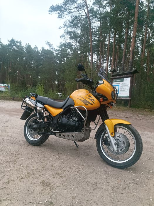 Triumph Tiger 885i Świecie • OLX.pl