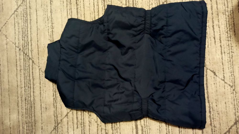 Granatowa kamizelka bezrękawnik 116/122 Sanok • OLX.pl