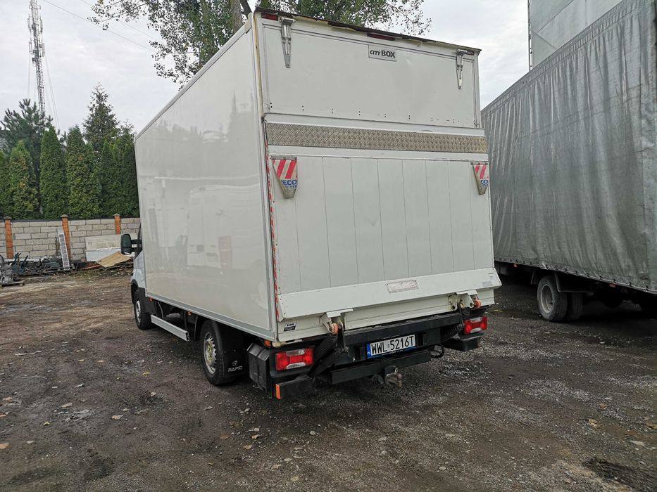 Wynajem Wypożyczalnia busa bus dostawcze kontener winda 1T laweta ...