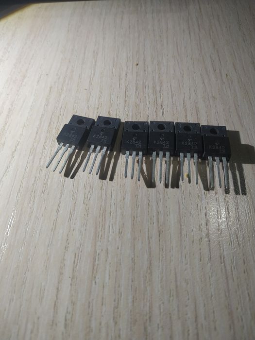 Транзистор k2842: 80 грн. - Аксесуари й комплектуючі Полтава на Olx