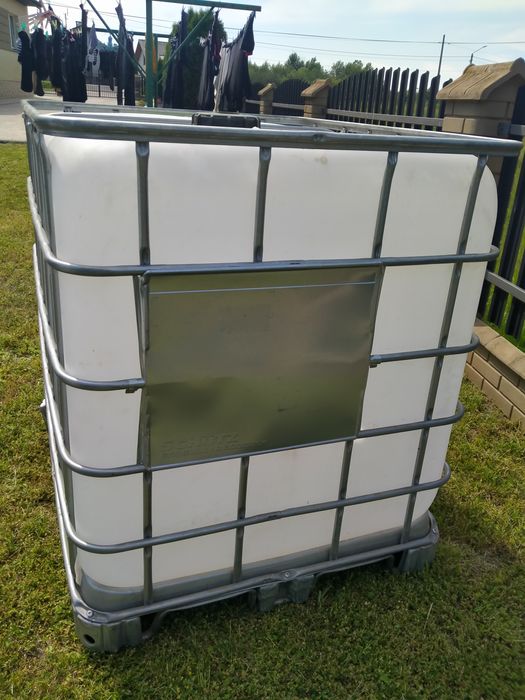 Mauser ,pojemnik 1000l Pustków • OLX.pl