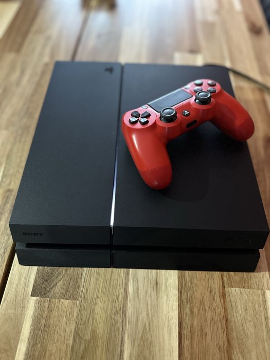 PS4 Standard Edition 1TB Amora • OLX.pt