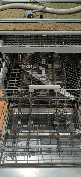 Zmywarka do zabudowy - używana Whirlpool - 60 cm Tarnawa • OLX.pl