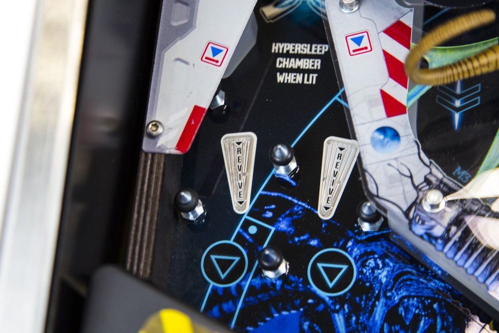 Flipper Fliper Pinball ALIEN Ripley Edition Pinball Brothers - NOWY ...