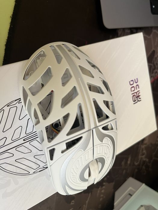 Топ ігрова мишка wlmouse strider white: 5 400 грн. - Периферійні пристрої Бартатів на Olx