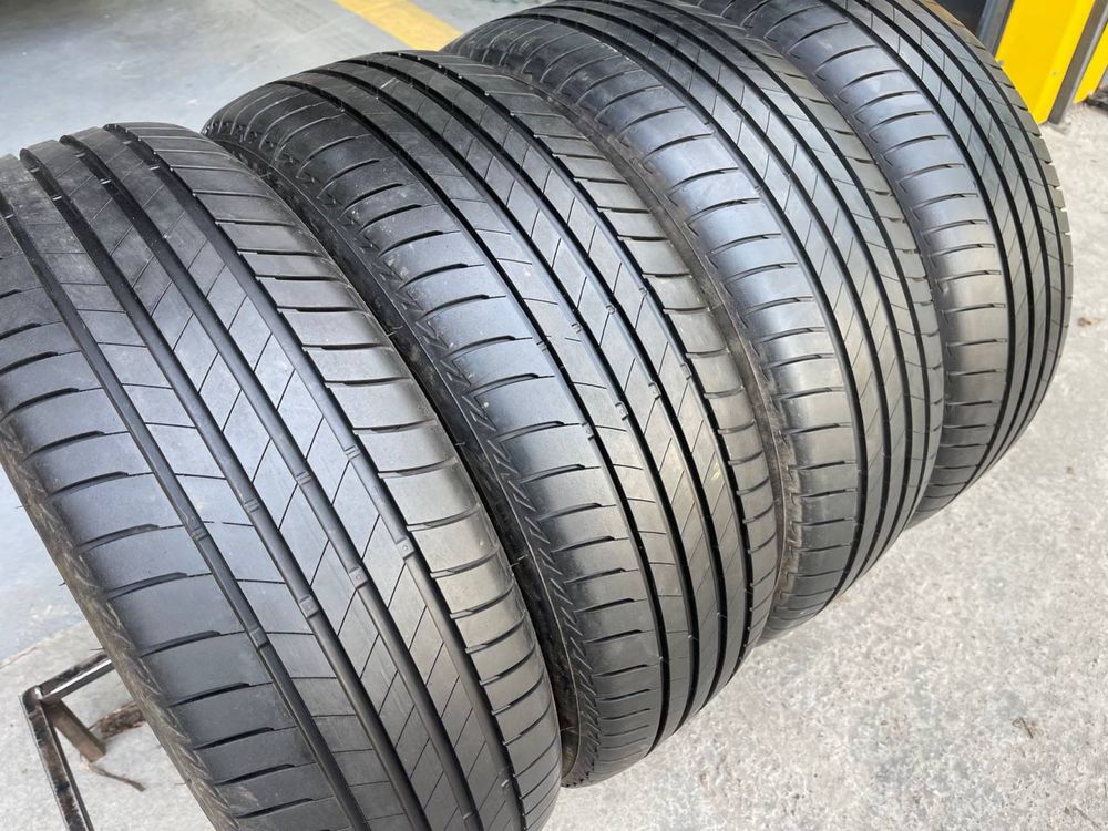 Шини літні R17 215 60 Bridgestone Turanza 22рік Склад Осокорки: 2 750 ...