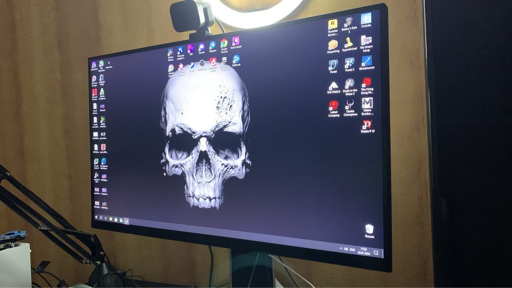 Alienware 27” 240hz 1080p: 10 000 грн. - Монітори Щасливе на Olx