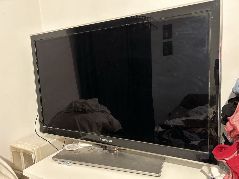 Tv Samsung 40” Odivelas • OLX.pt