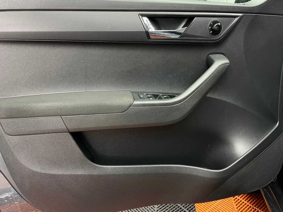 Skoda Fabia Break 1.4TDi - c/Garantia - 143€ p/mês Algueirão-Mem ...