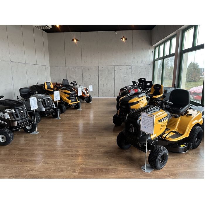 Traktor kosiarka ODŚNIEŻARKA Cub Cadet LT2 NR92 z pługiem do śniegu ...