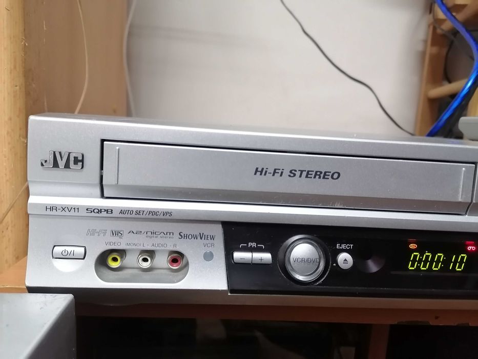 Magnetowid VHS JVC HR-XV11 combo hi-fi stereo pilot Częstochowa Stare Miasto • OLX.pl