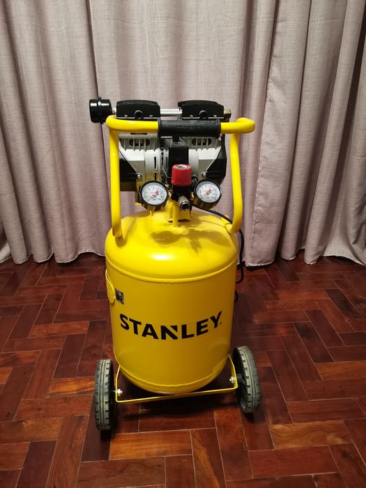 Compressor STANLEY novo para venda Seixal, Arrentela E Aldeia De Paio ...