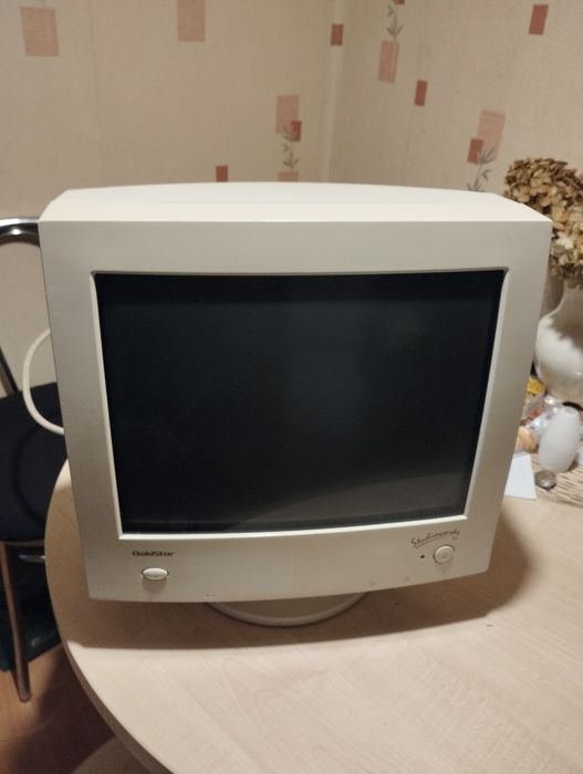 stary-monitor-goldstar-studioworks-56i-zabrze-olx-pl