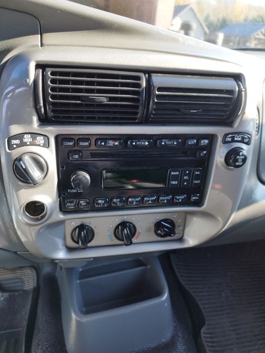 FORD Explorer Sport Track 4x4 inst lpg mozl.zamiana Nawojowa • OLX.pl