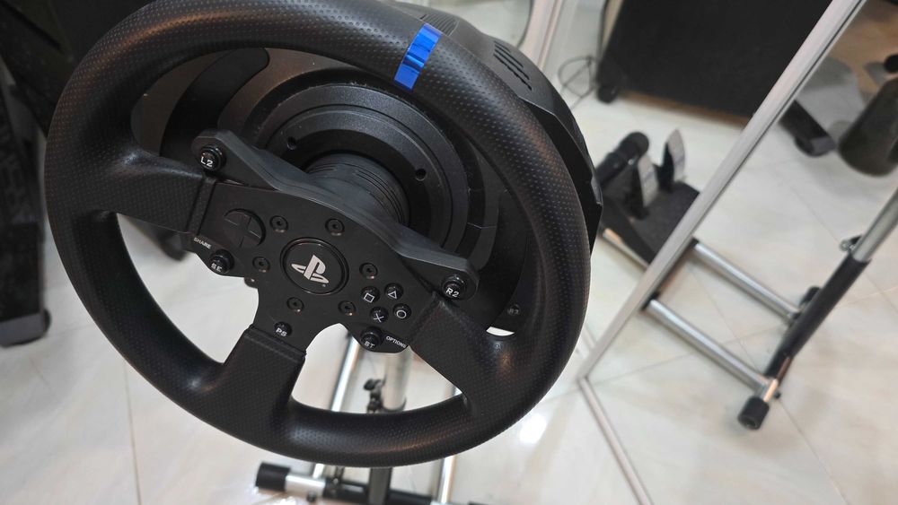 ThrustMaster T300RS + Suporte Wheel Stand Pro Deluxe V2 Venteira • OLX.pt