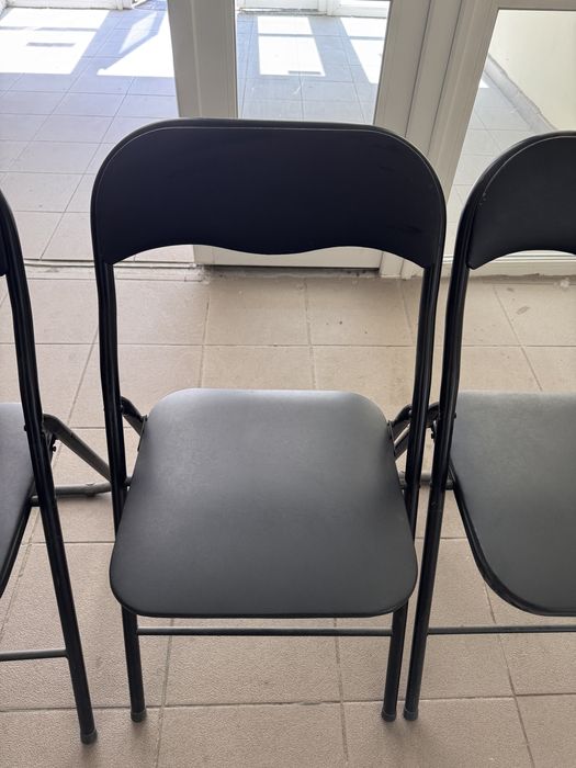 Стільці офісні розкладні 4шт 325 грн Офісні меблі Київ на Olx