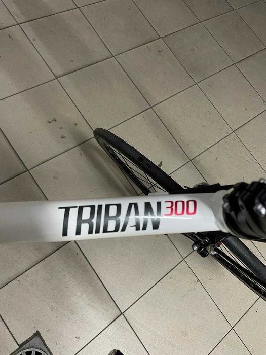 Bicicleta de estrada Triban 300 Laranjeiro E Feijó • OLX Portugal