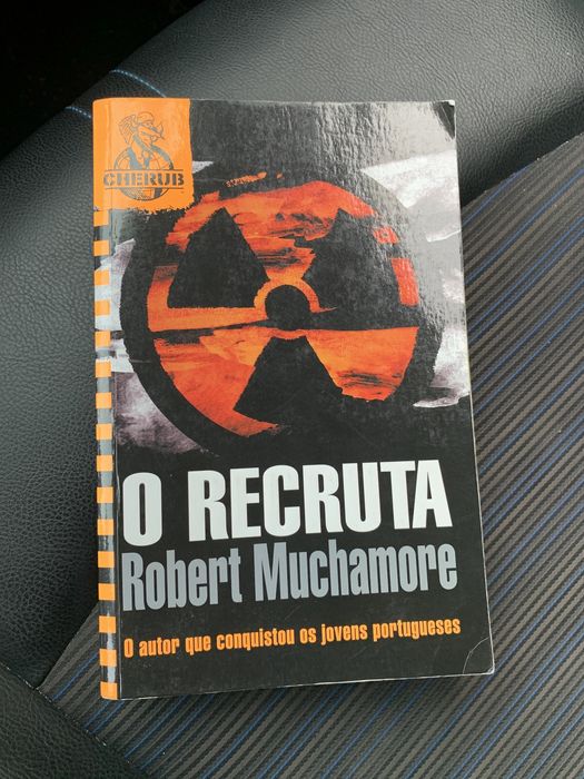 O Recruta de Robert Muchamore Oeiras E São Julião Da Barra, Paço De ...