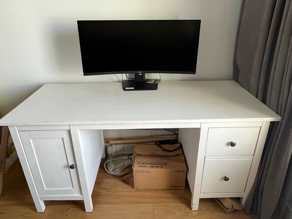 Biurko Hemnes IKEA drewniane Warszawa Praga-Południe • OLX.pl