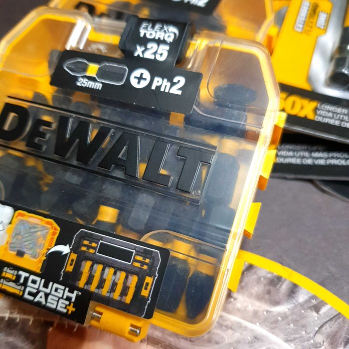 Набір біт DeWALT DT70555T Ph2/25 мм/ 25 штук: 495 грн. - Інший ...