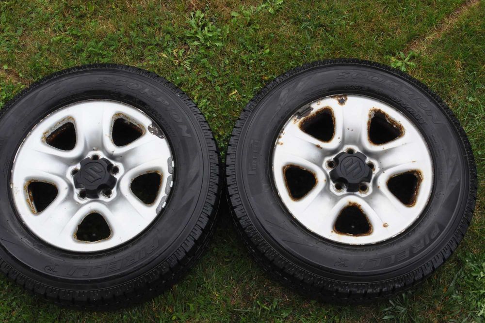 Koła felgi opony zimowe Pirelli 215/70/16 suzuki grand vitara, toyota Nowy Sącz • OLX.pl