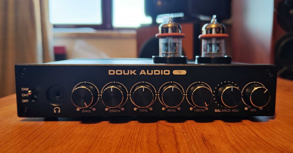 Douk Audio T8 Tube amp Odivelas • OLX Portugal
