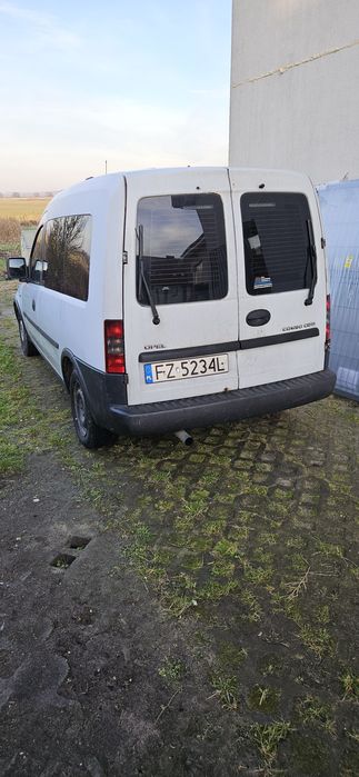 Opel combo 1.3 CDTI 2006r Krajnik Dolny • OLX.pl